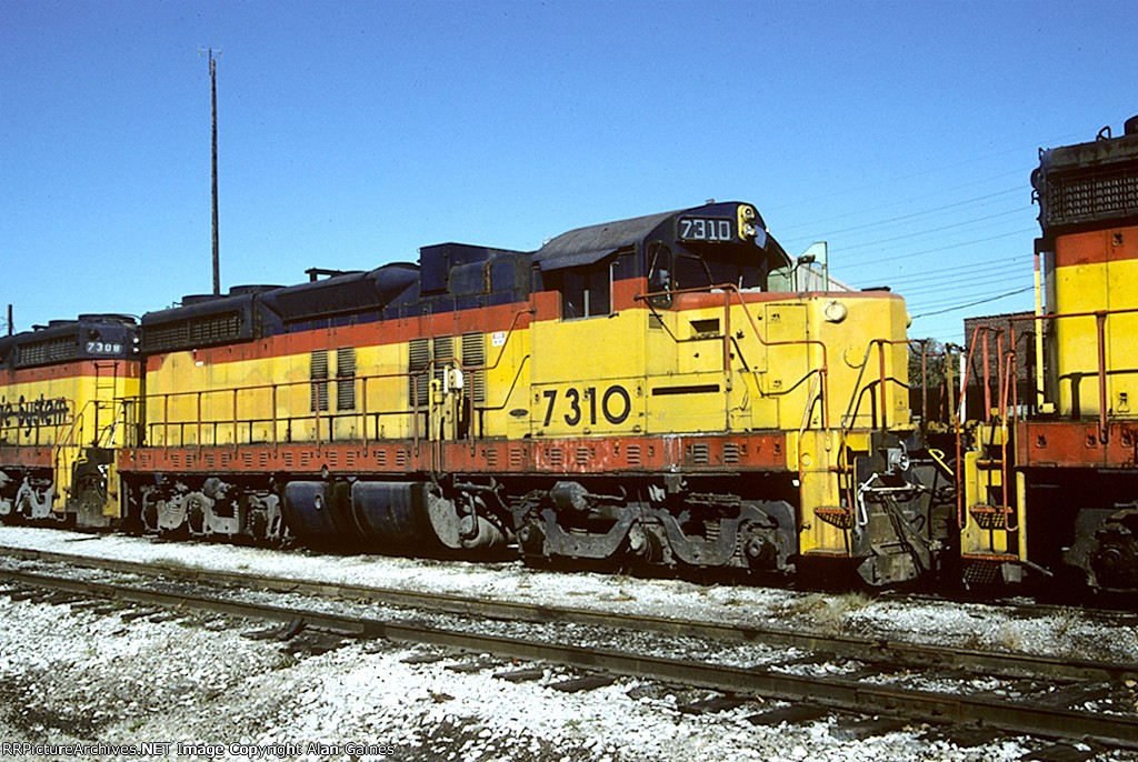 C&O SD18 7310